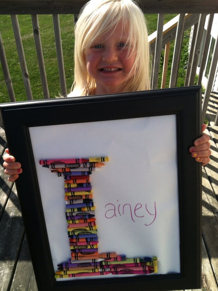Monogram Letter Art with Crayons – Green Kid Crafts