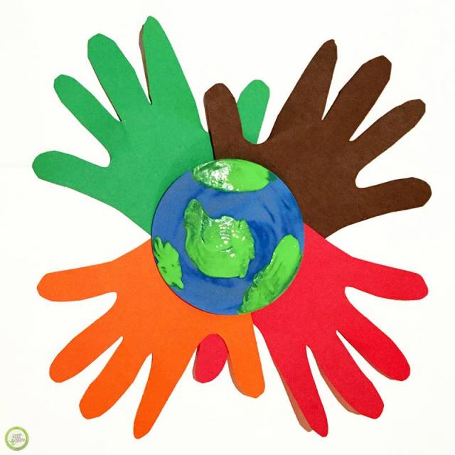 Earth Day Handprint Craft for Kids – Green Kid Crafts