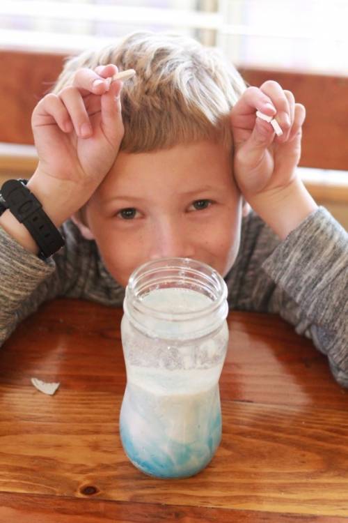 Winter Science! Snow Storm In a Jar – Green Kid Crafts