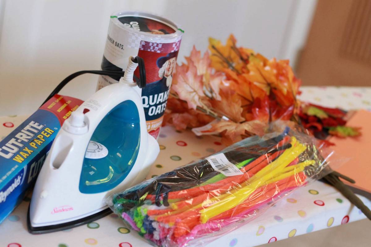 Leaf Lantern – Green Kid Crafts